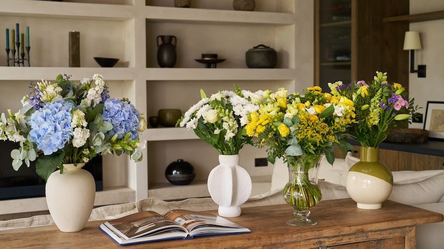 Floriography: A Guide To Flower Symbolism And Colour Meanings | Arena ...